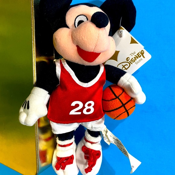 Disney | Toys | Disney Store Exclusive Nwt 99s Basketball Mickey Mouse ...